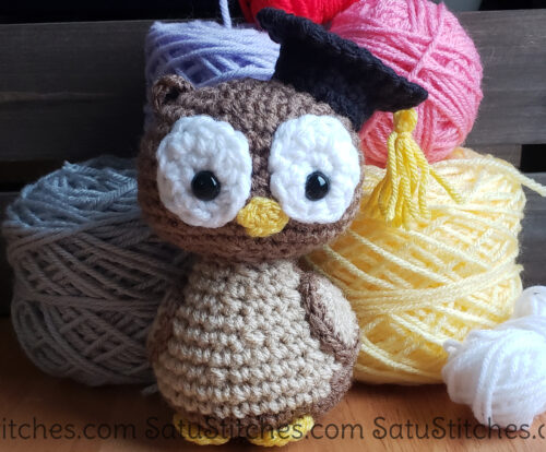 Graduation Owl Crochet Pattern - SatuStitches